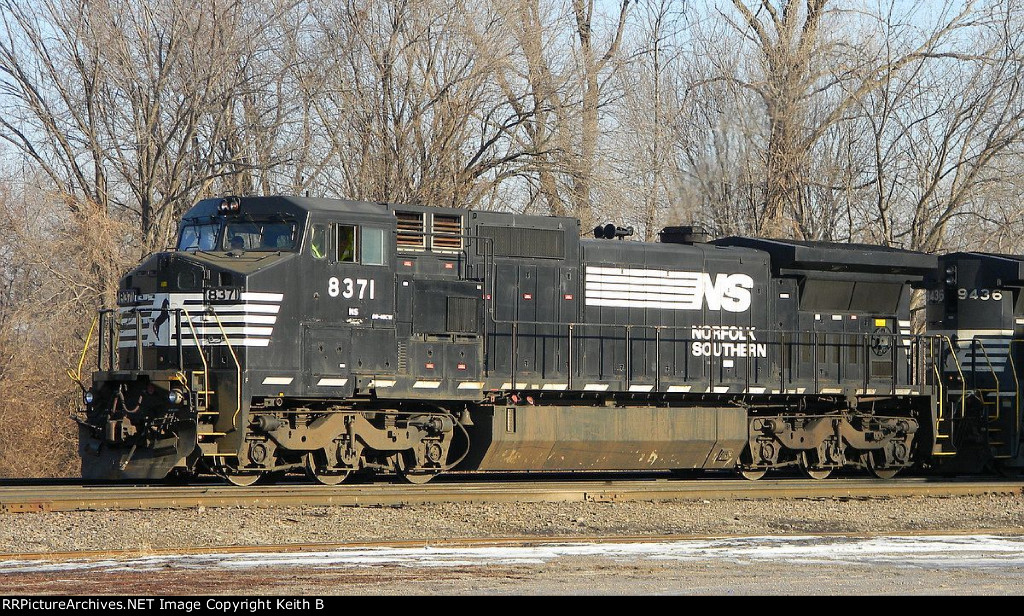 NS 8371